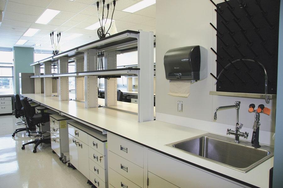 AT Villa Ergolab Mobile Laboratory Work Stations | LabRepCo, LLC