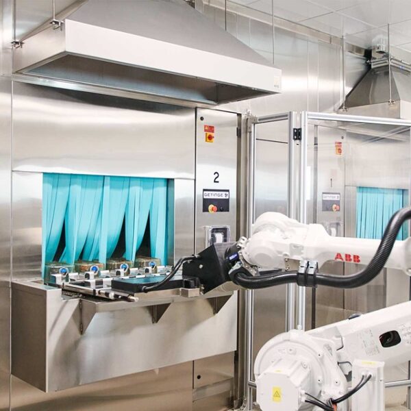 Getinge Vivus Tunnel Washer | Cage, Rack & Bottle Tunnel Washer