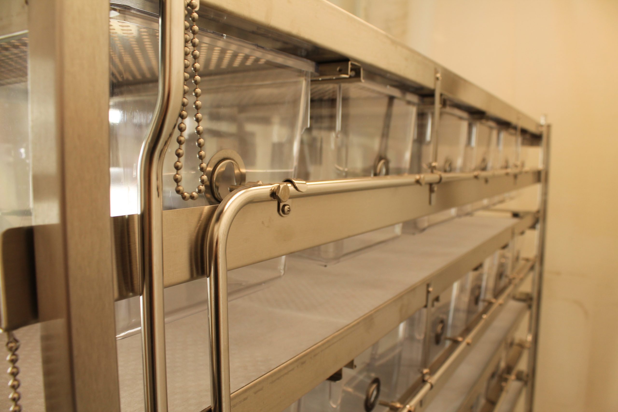 Rat Suspended Shelf Rack Static Caging Systems | LabRepCo, LLC